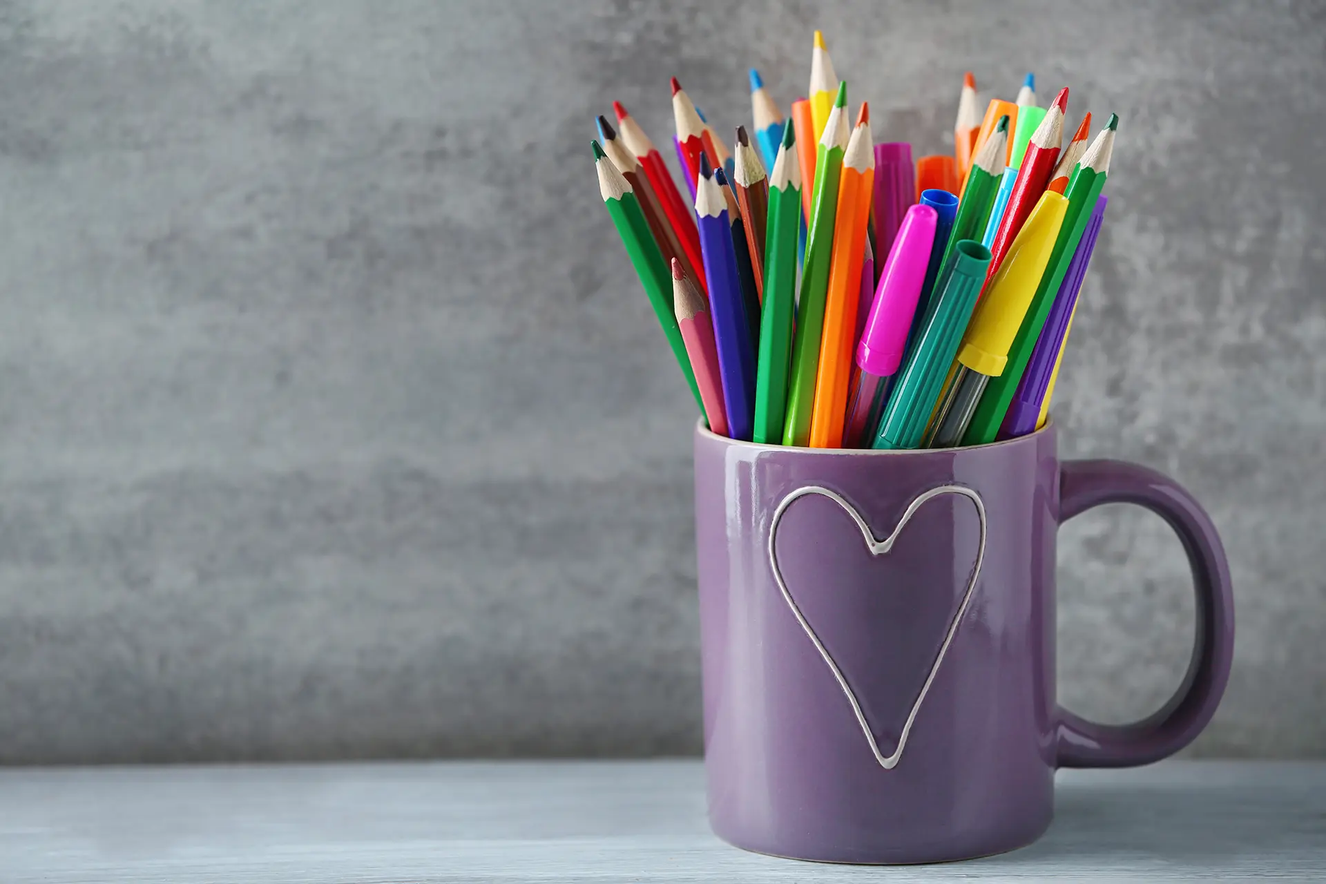 Premium Pencils and Markers for Artists – Custom and Wholesale ...